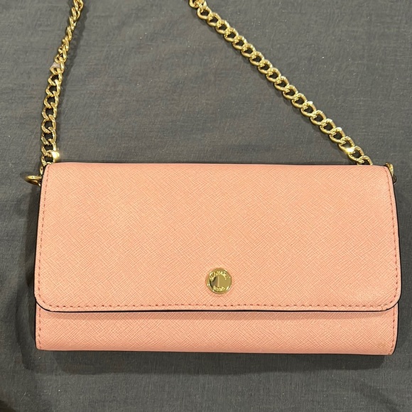 Michael Kors | Bags | Pretty Pink Michael Kors Mk Wallet On Chain Woc ...